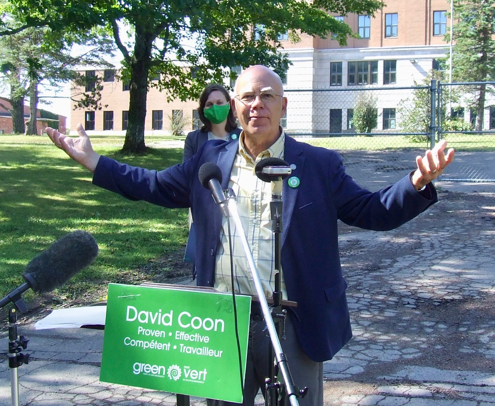 Small nuclear reactors: Answer to energy needs & climate change or ...